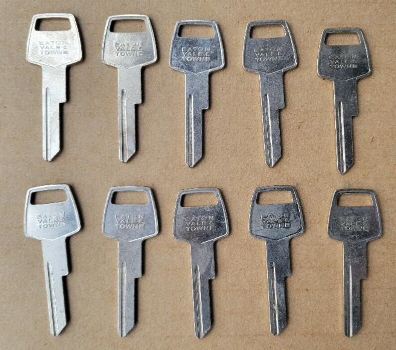 Lot of 10 Vintage Eaton Yale & Towne Key Blanks - Etsy
