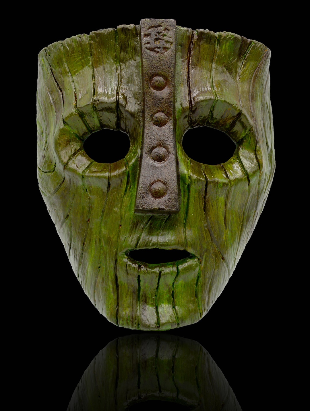 THE MASK - Deluxe Mask of Loki - Film Memorabilia - Screen Accurate ...