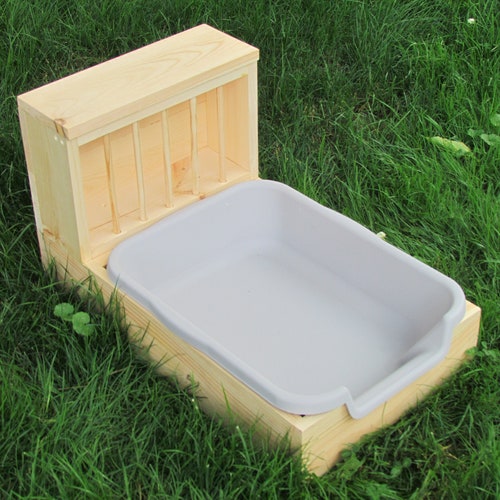 Large W/ Side Bowls Hop Box: Rabbit Bunny Hay Feeder and - Etsy