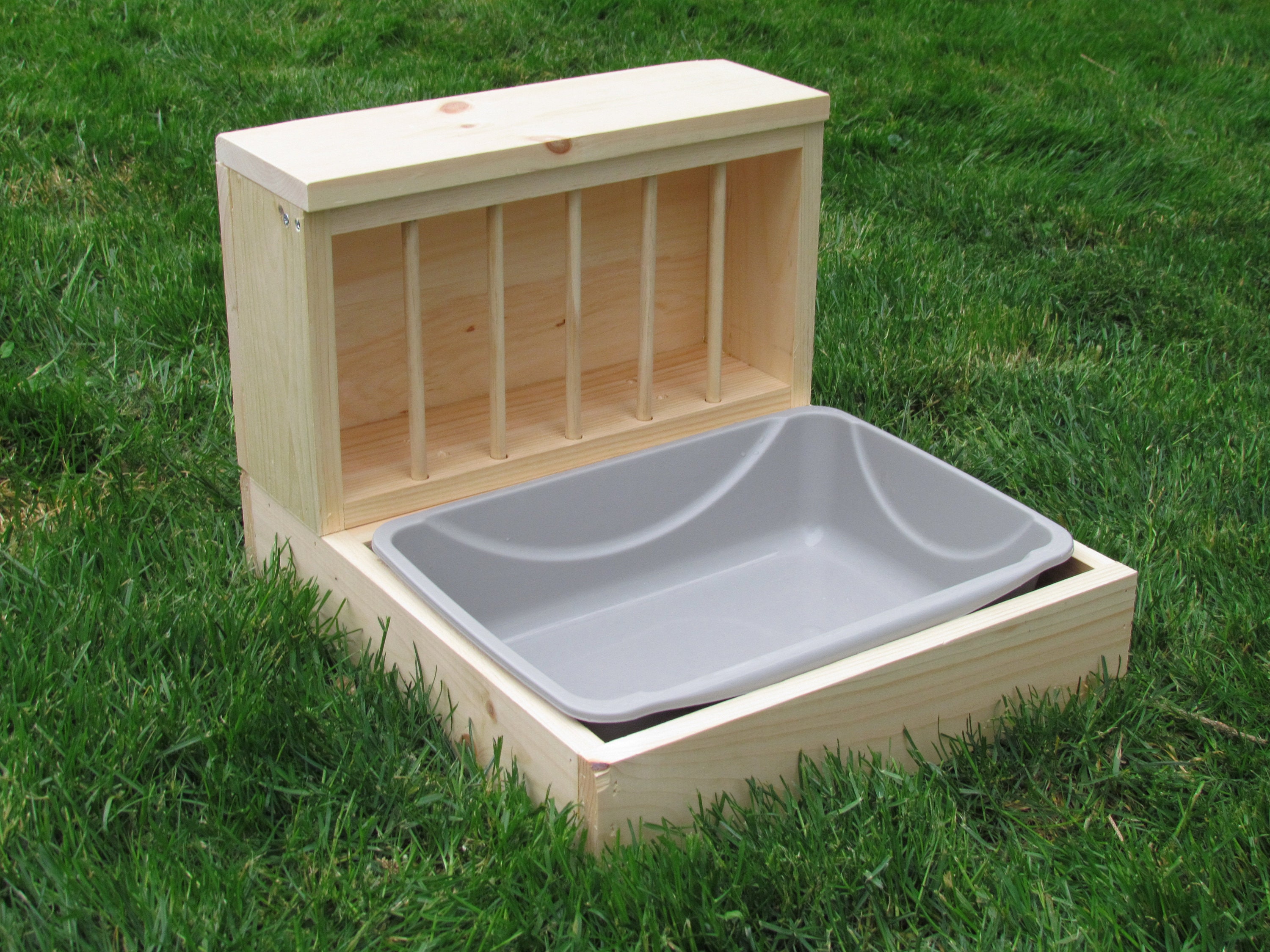 Small Hop Box: Rabbit Bunny Hay Feeder and Litter Pan Combo - Etsy