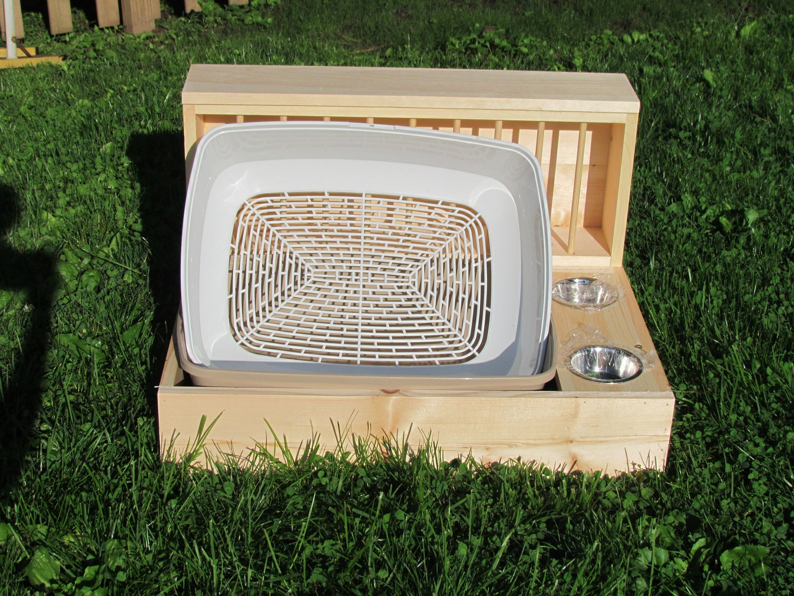 Large W/ Side Bowls Hop Box: Rabbit Bunny Hay Feeder and - Etsy