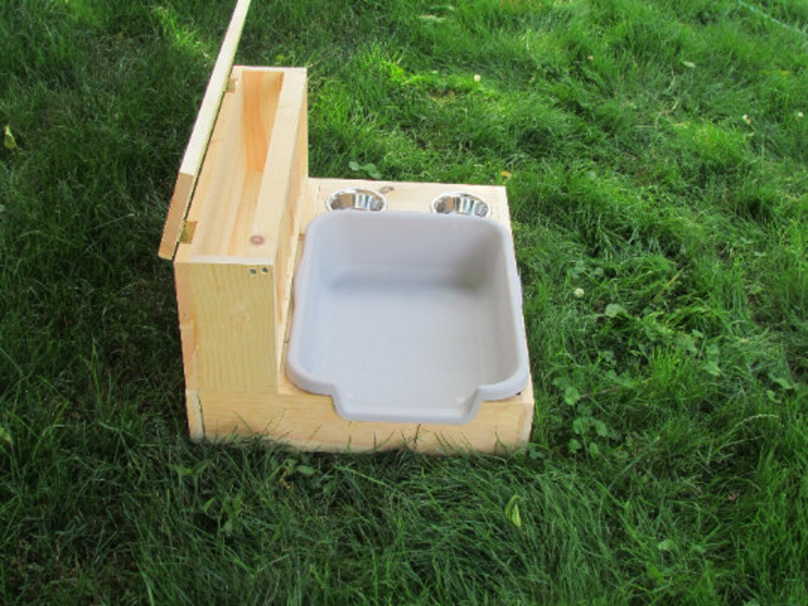 Small EZ Entry W/ Side Bowls - Hop Box: Rabbit Bunny Easy Entry Hay ...