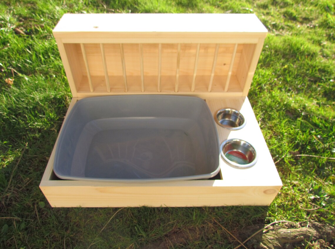 Medium W/ Side Bowls Hop Box: Rabbit Bunny Hay Feeder and - Etsy