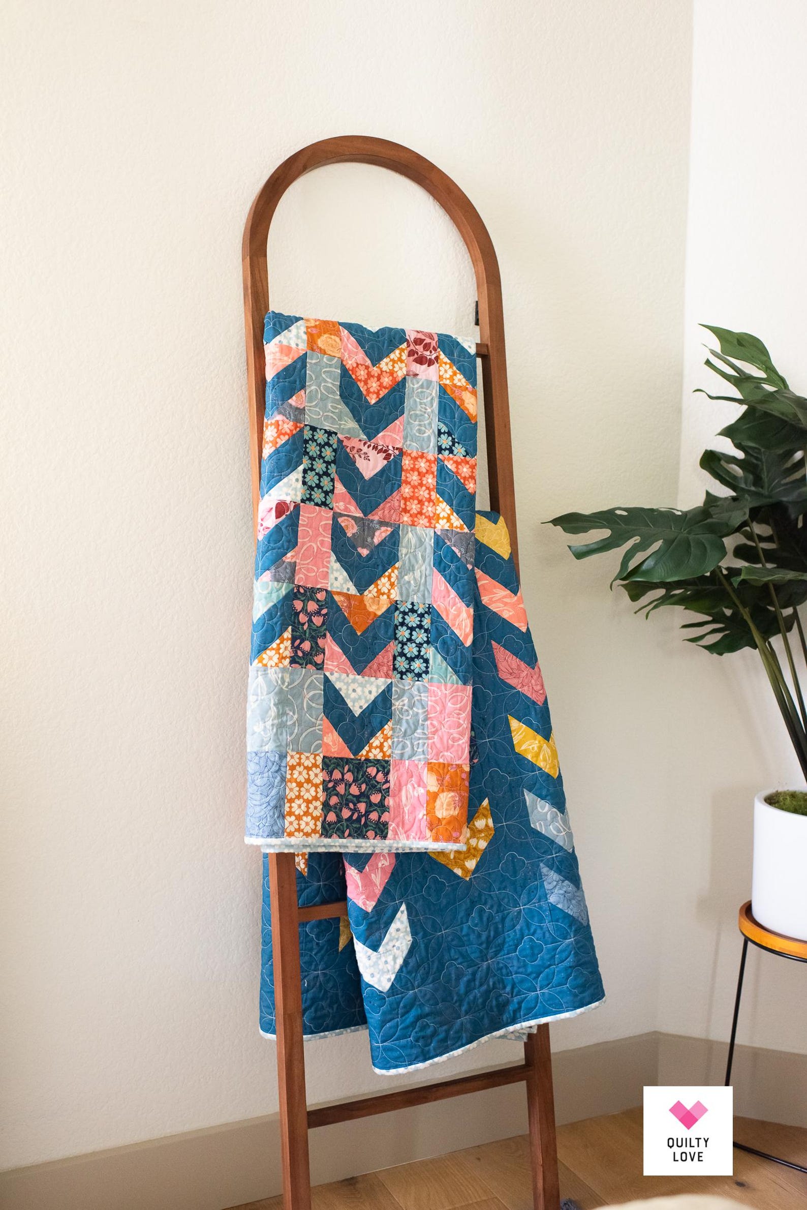 Scrappy Arrows PDF Quilt Pattern/ Modern Quilt Pattern/ Arrow Quilt ...