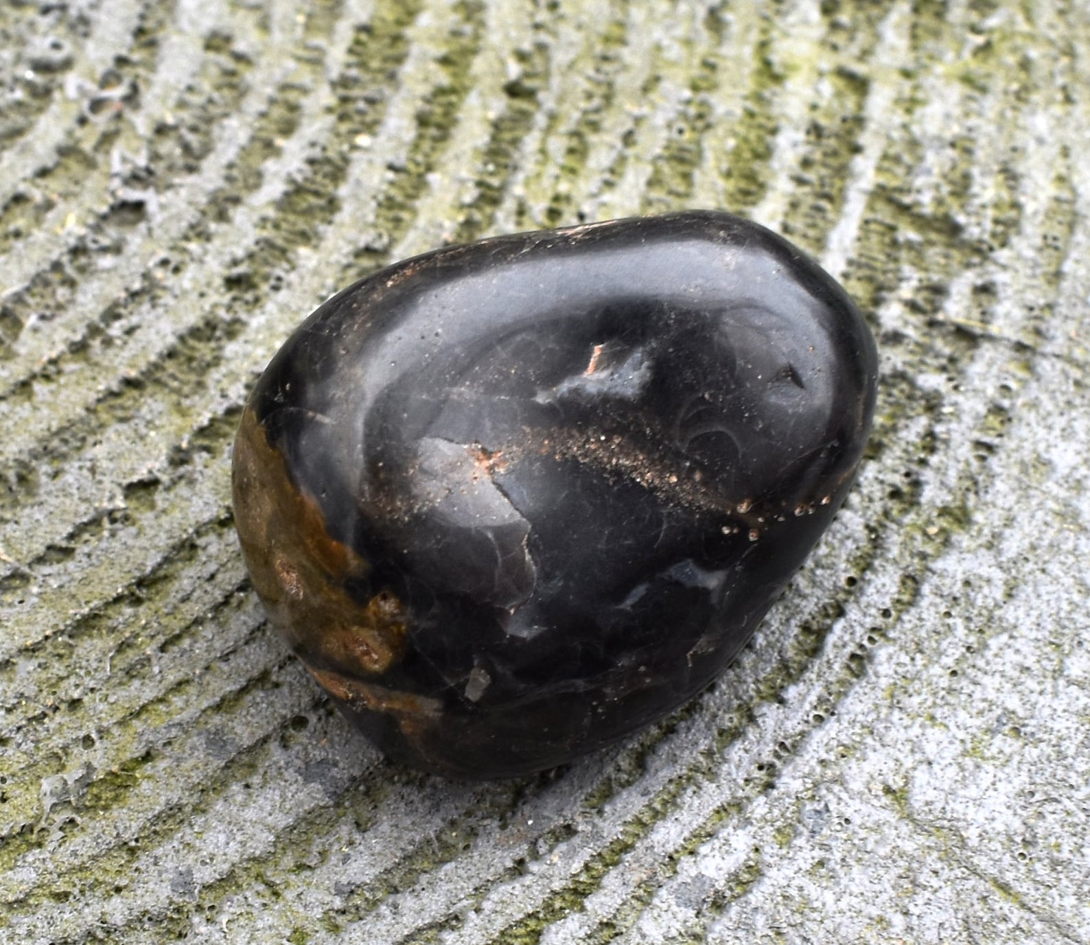 Black Onyx Crystal Gemstone Tumble Stone Natural Gift (beautifully Gift ...