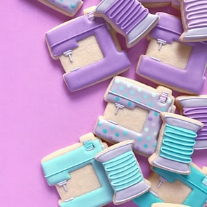 Sewing Machine + Spool Cookie Cutter - Set of 2! - Etsy