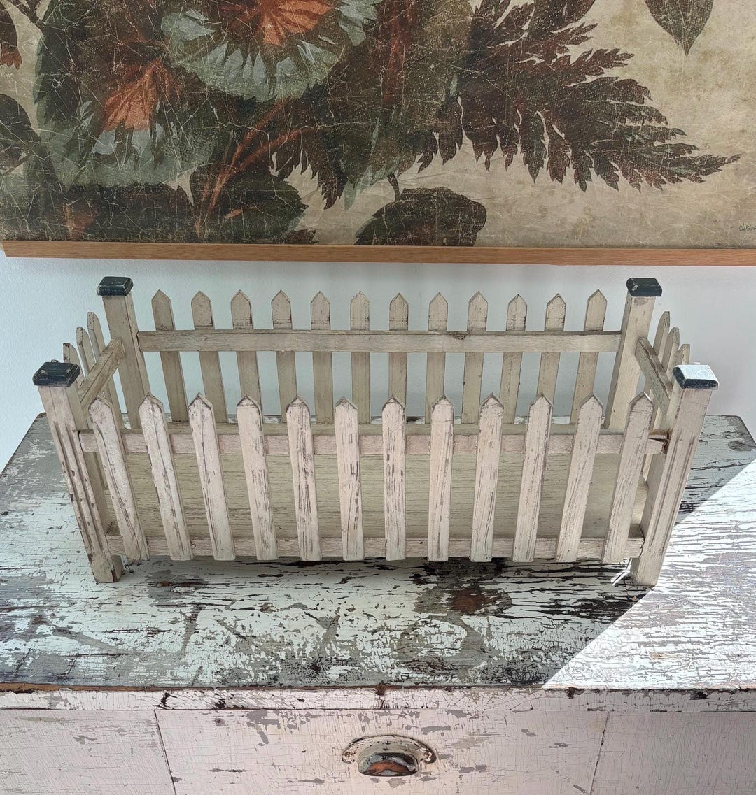 VINTAGE DISPLAY BOX or Planter • Shabby Chippy Picket Fence Wooden Box ...