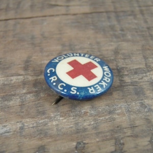 Vintage 1940s Era Canadian Red Cross Society Volunteer Worker CRCS Pin ...
