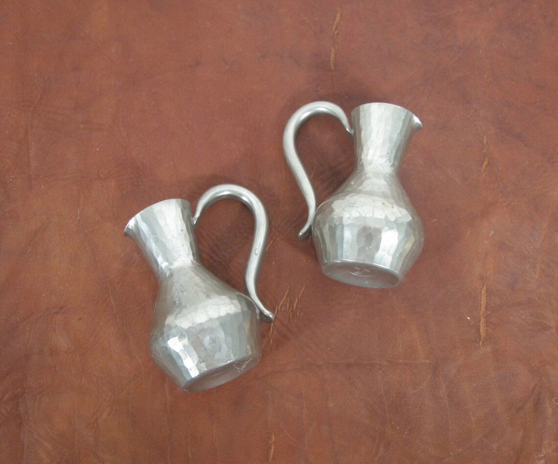Set of 2 Vintage Etain Fin Mini Hammered Pewter Pitchers | Etsy