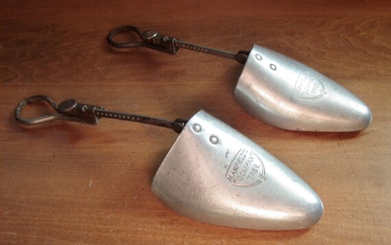 Pair of Vintage Mansfield Compax Tree Adjustable Shoe… - Gem