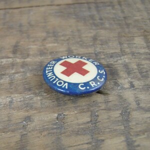 Vintage 1940s Era Canadian Red Cross Society Volunteer Worker CRCS Pin ...