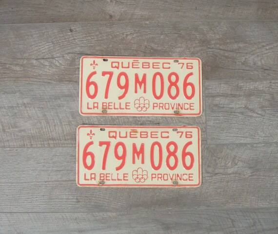 Electronics & Accessories Car Parts & Accessories Pair of red vintage ...