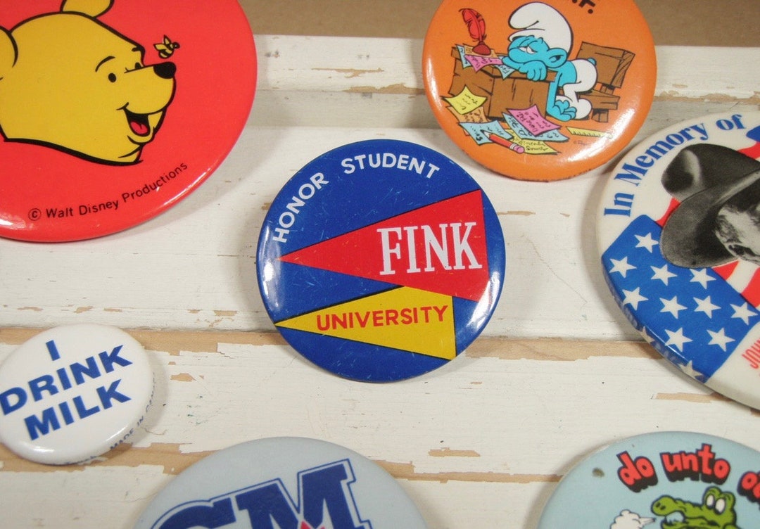 Vintage 1960s Era Fink University Honor Student Full Colour Pin Back ...