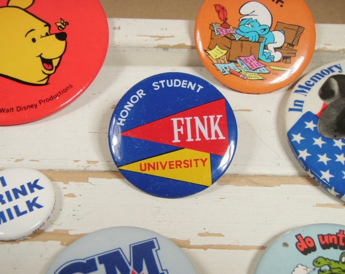 Vintage 1960s Era Fink University Honor Student Full Colour Pin Back ...