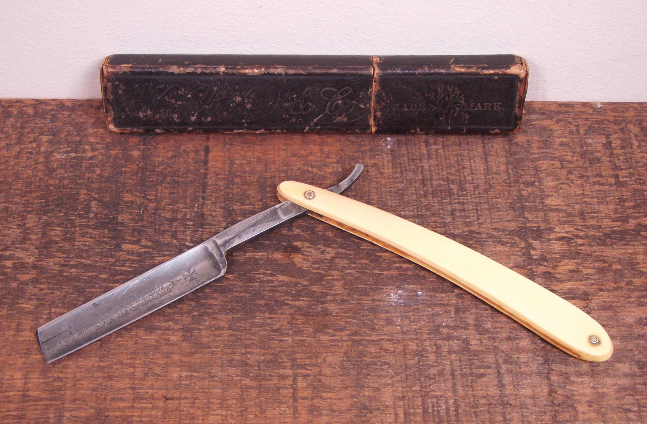Wade & Butcher Special Straight Razor w/ Cardboard Box - Etsy.de