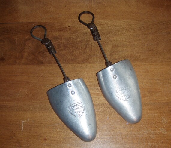 Pair of Vintage Mansfield Compax Tree Adjustable Shoe… - Gem