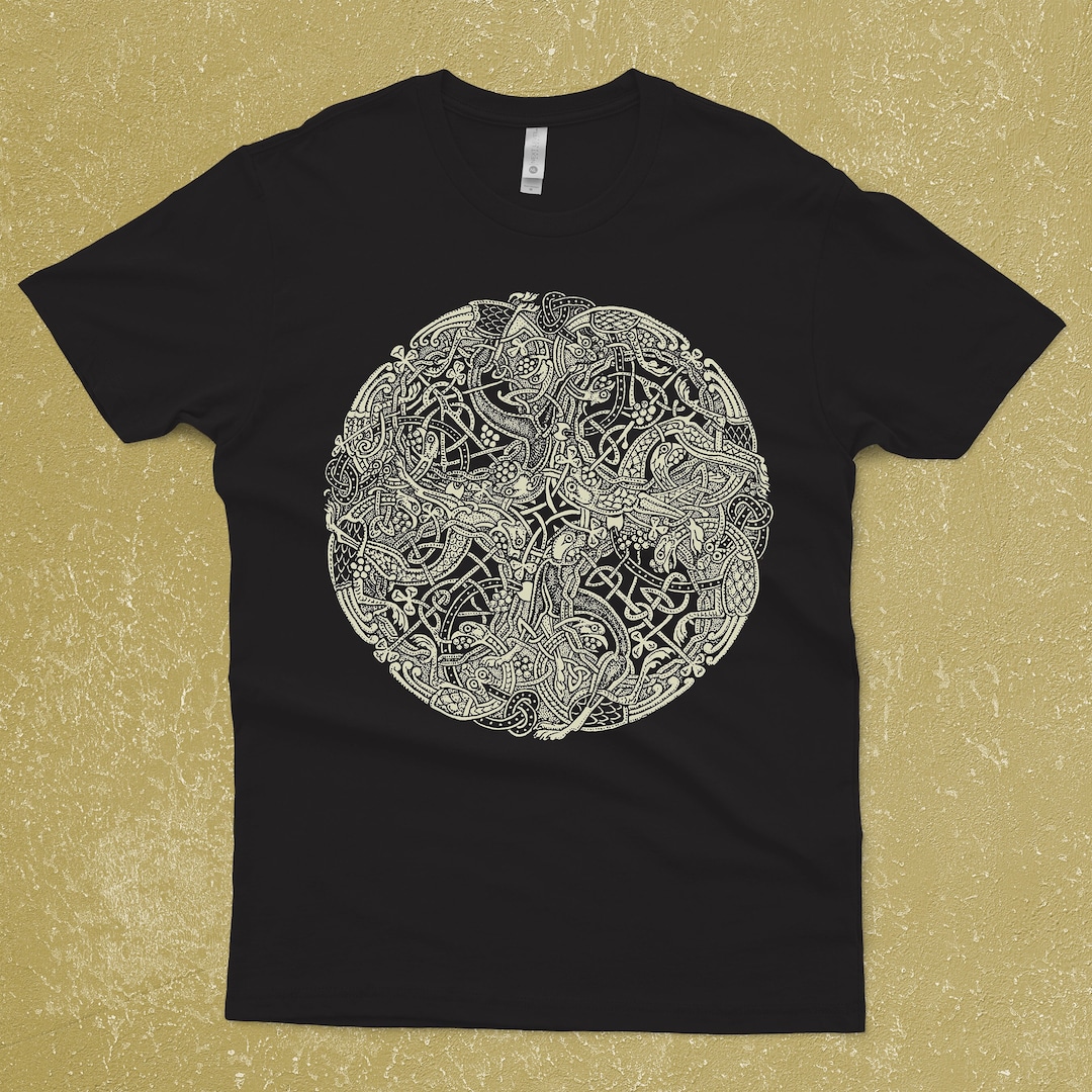 Celtic T-shirt - Unisex Book of Kells Shirt - Celtic Knot - Graphic T ...