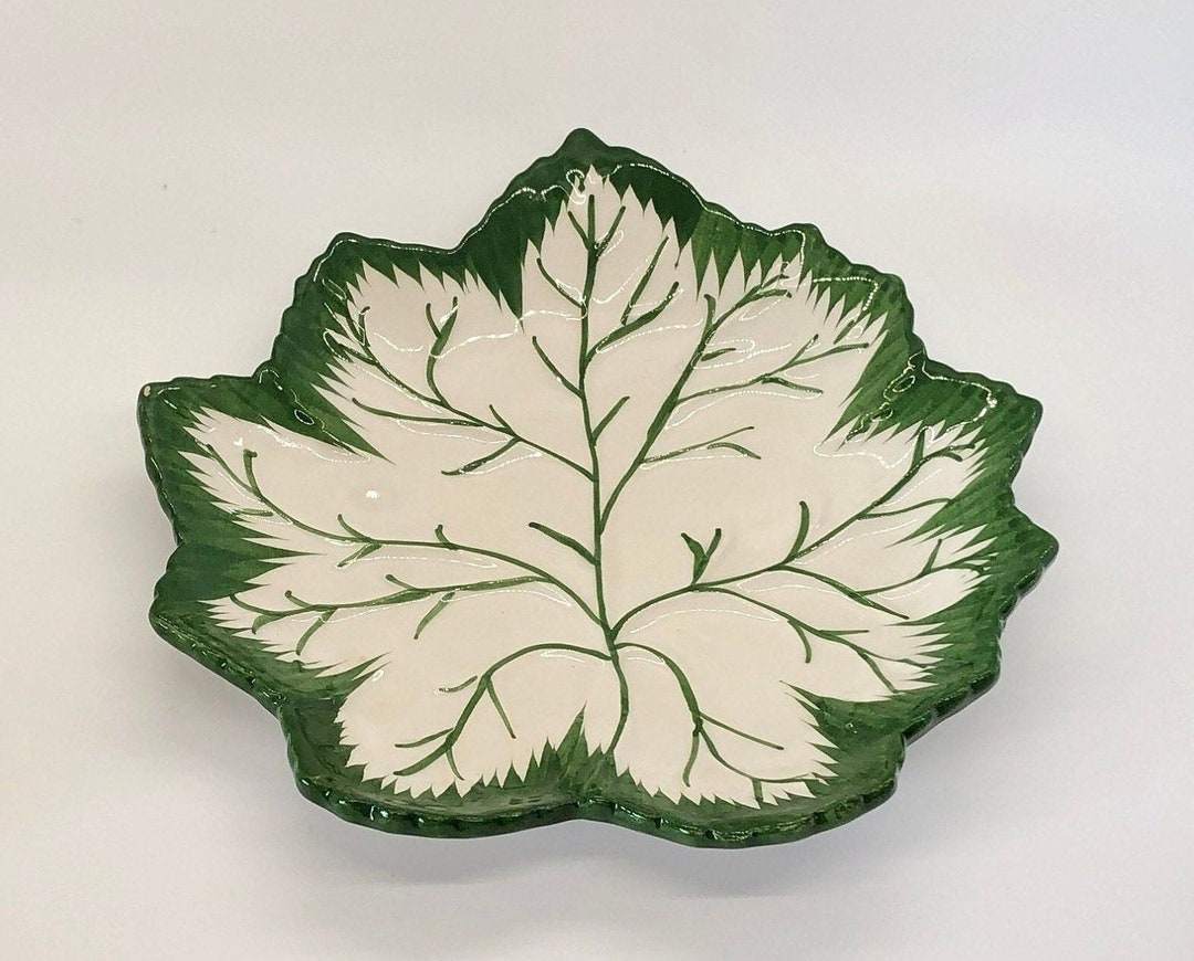 Christmas Green Leaf Plate Hand Painted Andrea by Sedak - Etsy