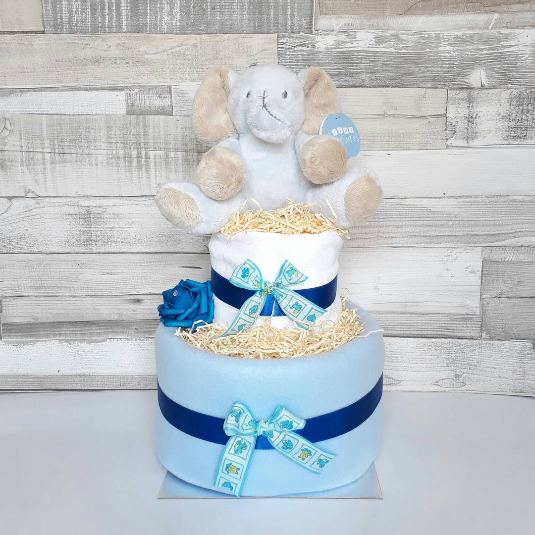 2-tier Nappy Cake Baby Boy: Fleece Blanket, Muslin & Teddy - Etsy