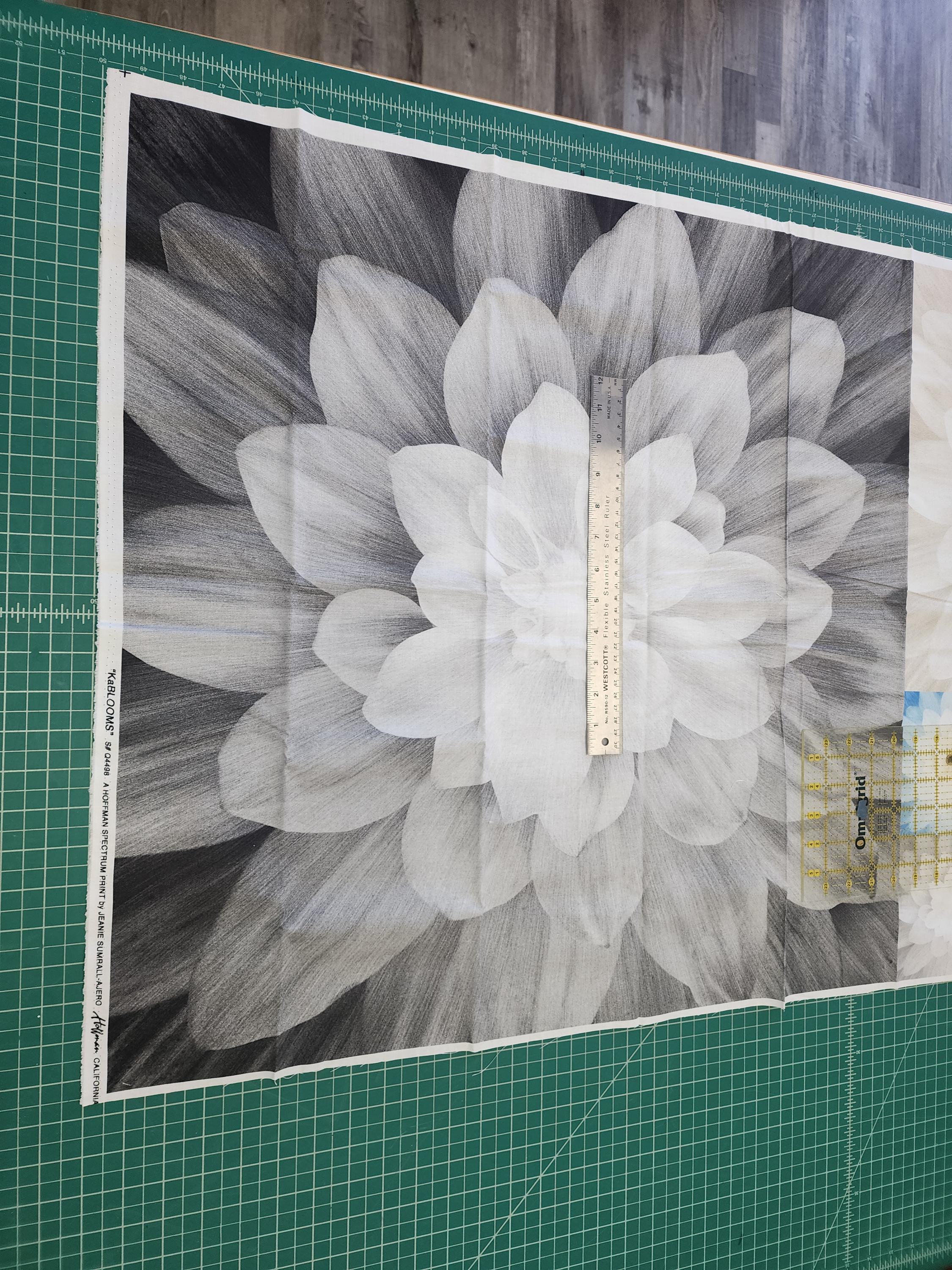 Hoffman Onyx Kablooms Fabric Panel / Onyx Flower Quilt Panel / by ...
