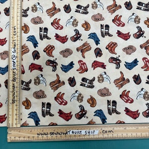 Heart of the West Brown Boot Toss Sundance Ranchwear Cowboy Boots ...