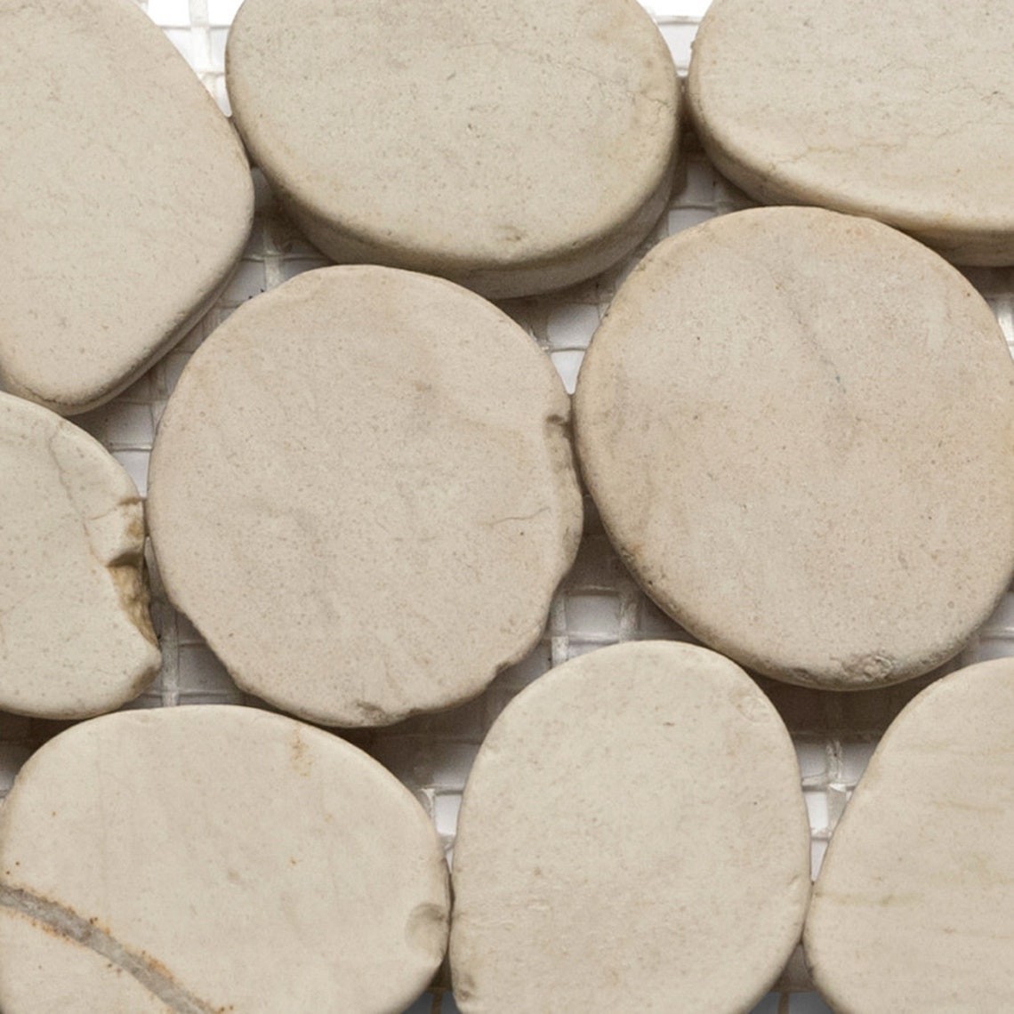 CNK Tile Sliced White Pebble Tile Border 4" X 12" Natural Stone Mosaic ...