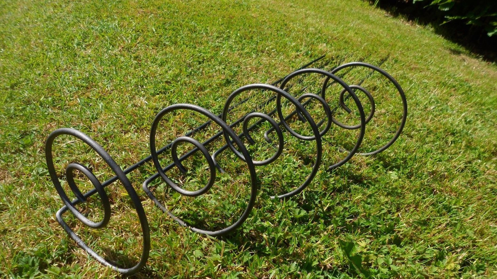 Set of 5 - Curly Plant Supports - Etsy UK