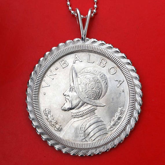 Vn balboa coin necklace store
