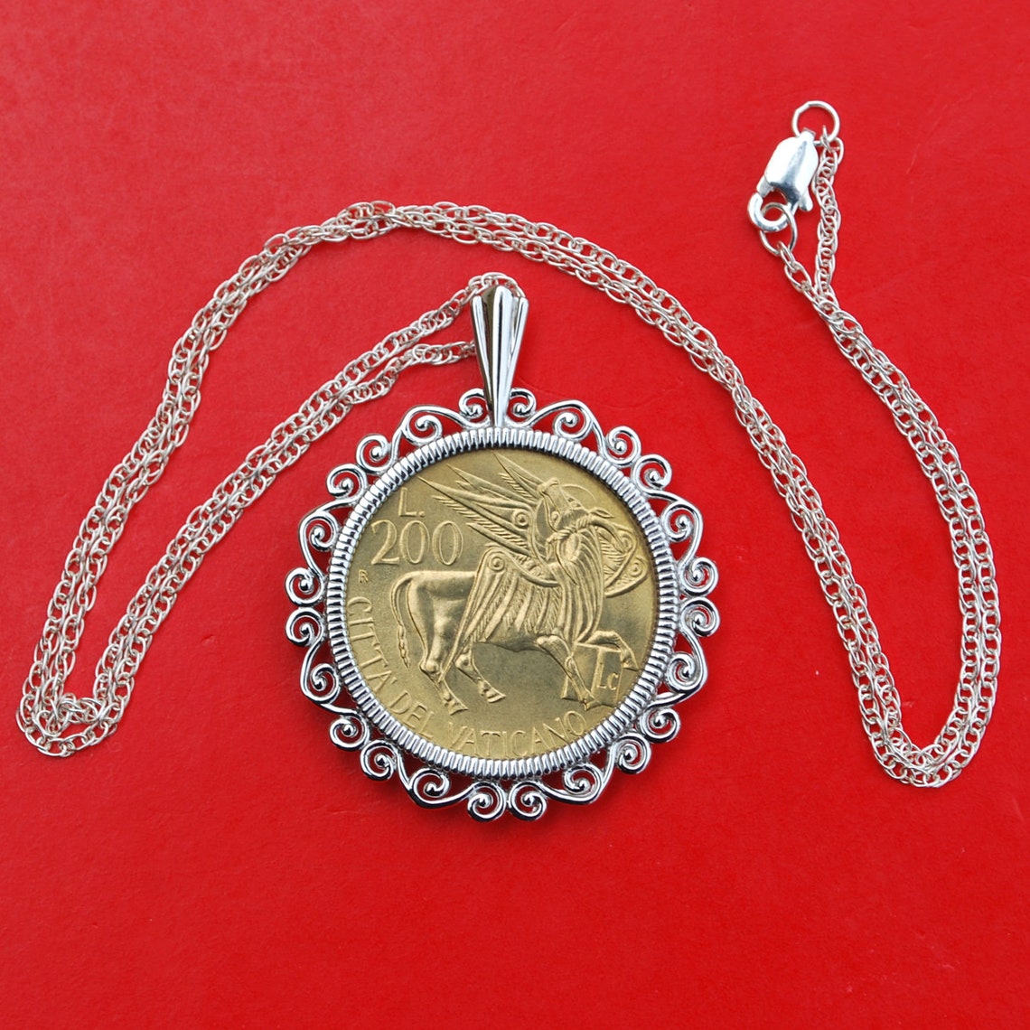1985 Vatican 200 Lire BU Uncirculated Coin 925 Sterling Silver Necklace ...