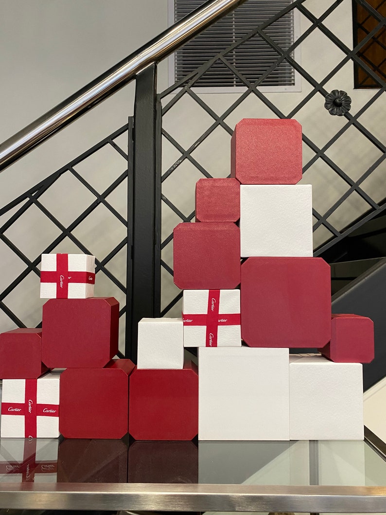 Authentic CARTIER Red & White Boxes Window Display Set - Etsy