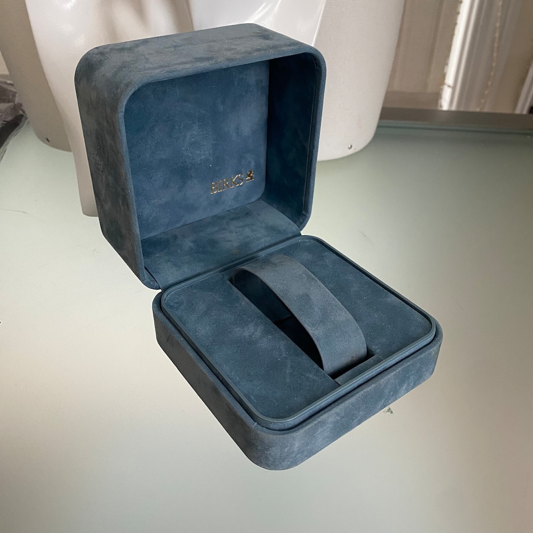 Vintage Birks Bue Suède Watch Case Blue Suède Interior BIRKS Blue Box ...