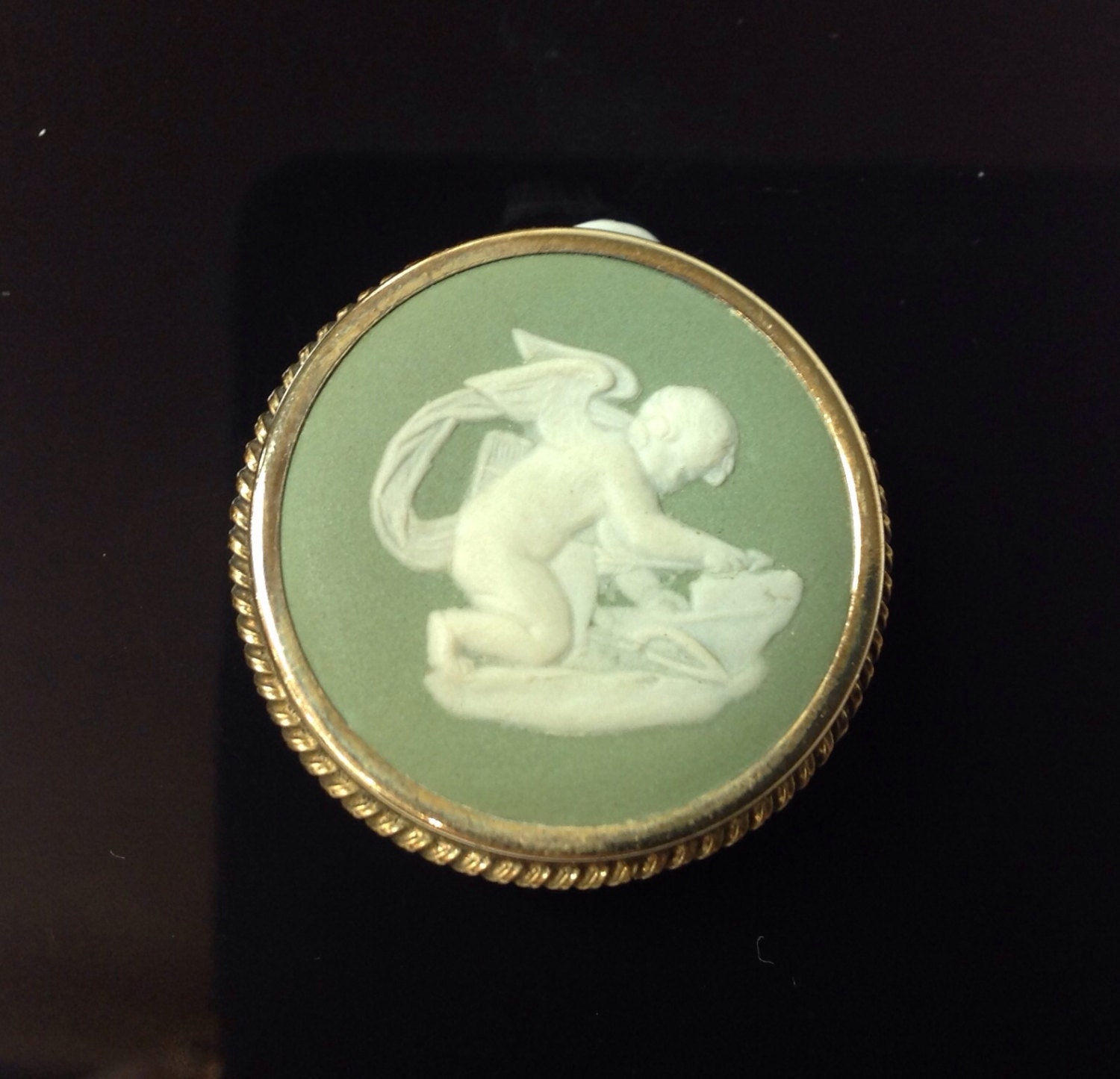 Wedgwood Cameo Cupid Brooch Green Wedgwood Angel Brooch - Etsy Canada