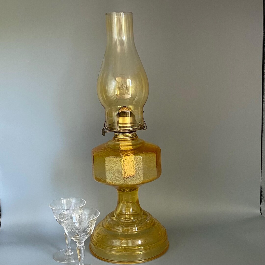 Vintage 1950s P&A Risdon MFG Co. Danbury CT Amber Glass Kerosene Lamp ...