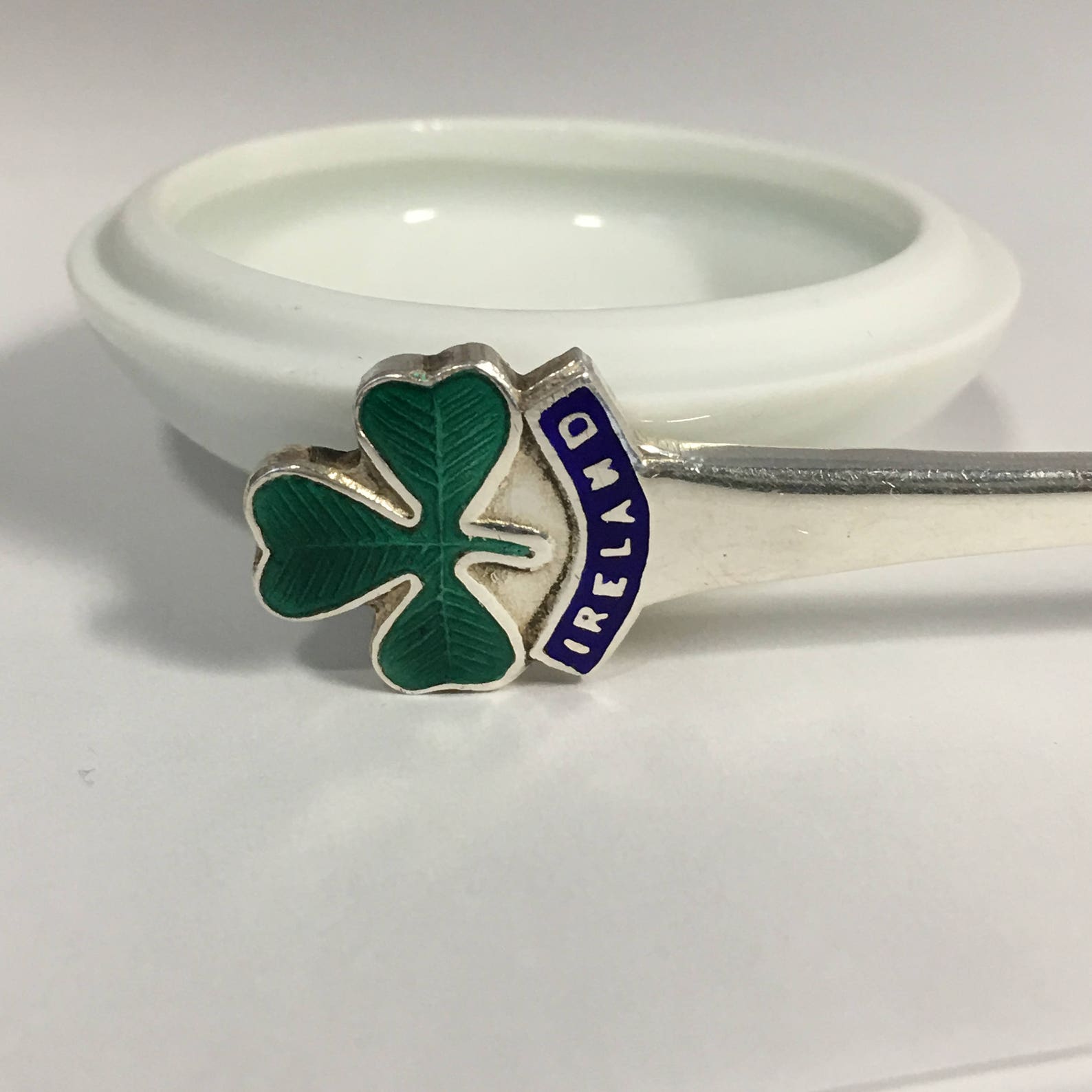 Ireland Souvenir Spoons, Pair of Enamel Green Clover Ireland Spoons ...
