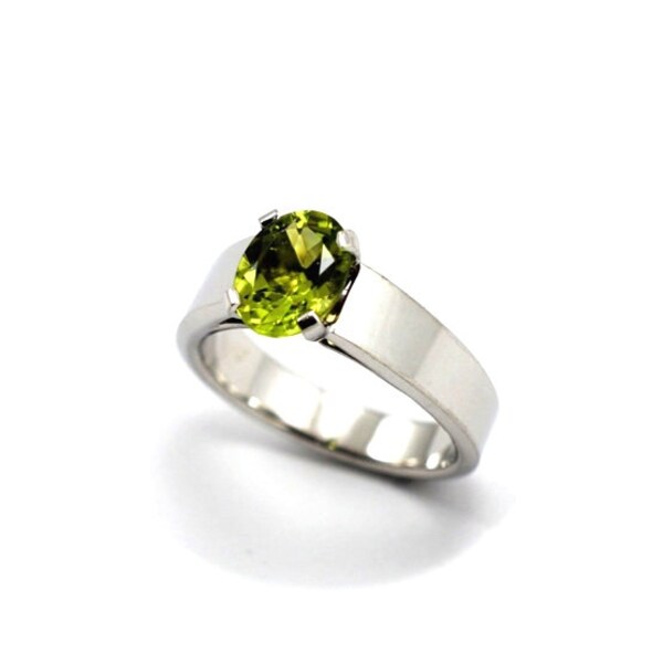 Snow White Ring - Etsy