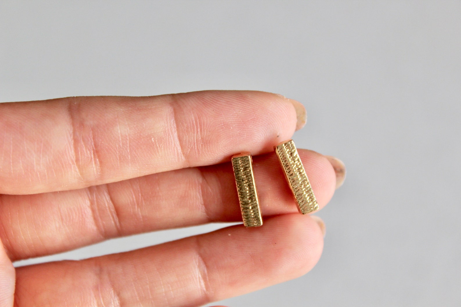 Textured Gold Bar Studs- Minimal Earrings/ Hammered Bar Studs/ Staple ...