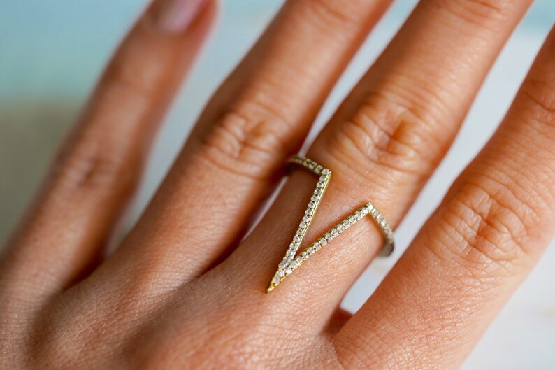 V Shaped Ring Stunning Minimal Ring/ Statement Ring/ Chevron - Etsy