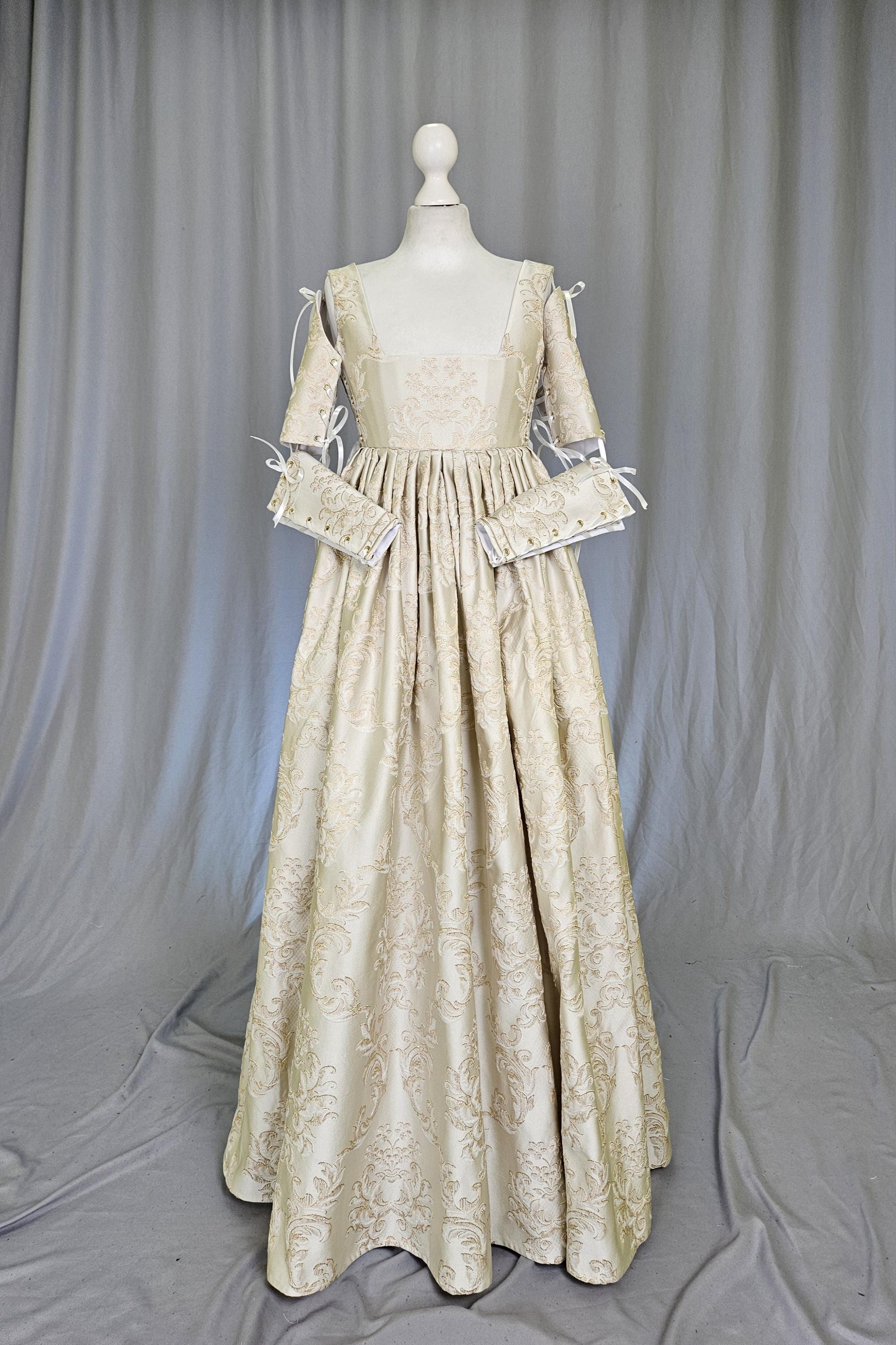 Renaissance Wedding Dress, Off-white Basic Renfaire Gown, 1490s ...
