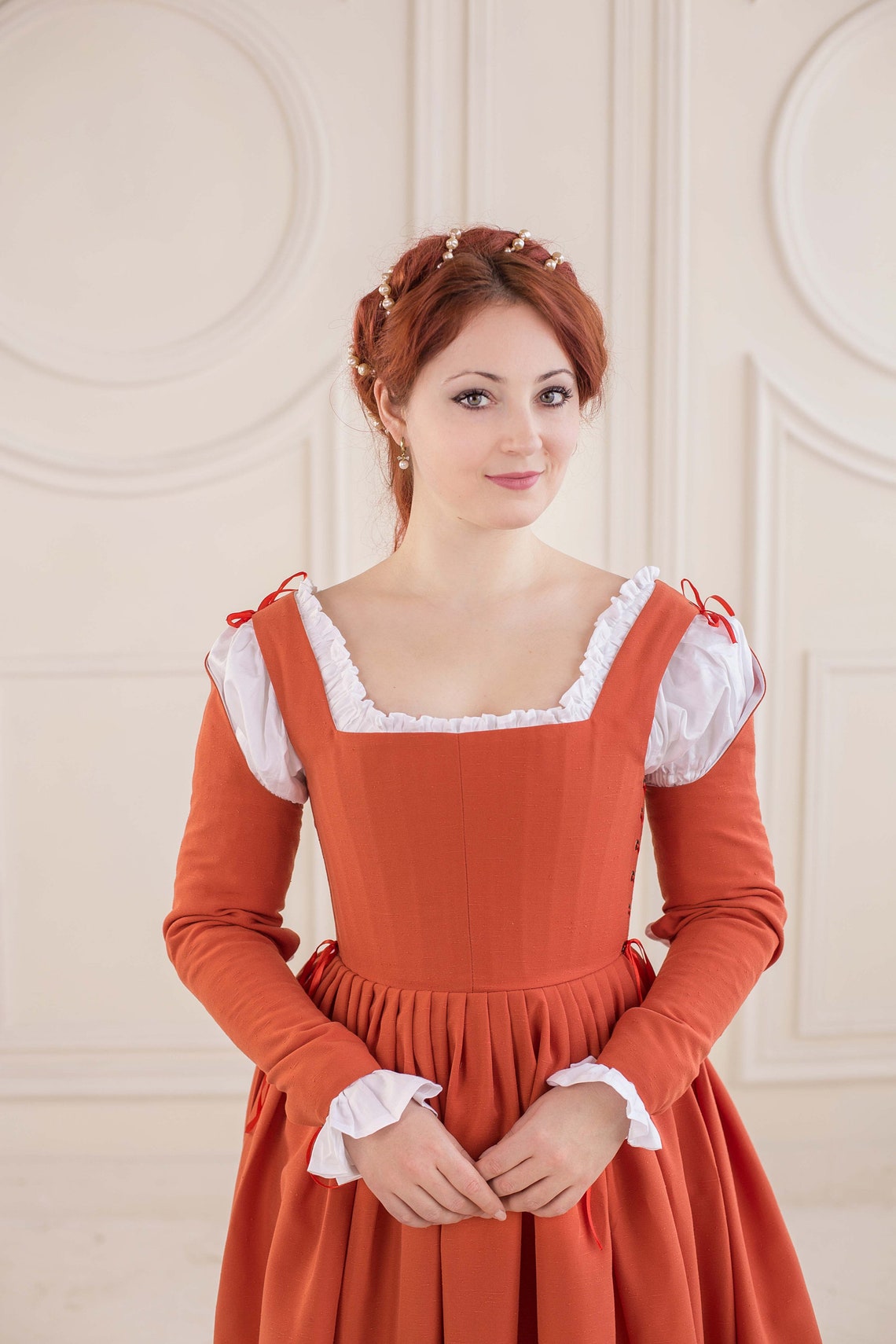 Renaissance Townswoman Dress 1490s Red Linen Gown | Etsy
