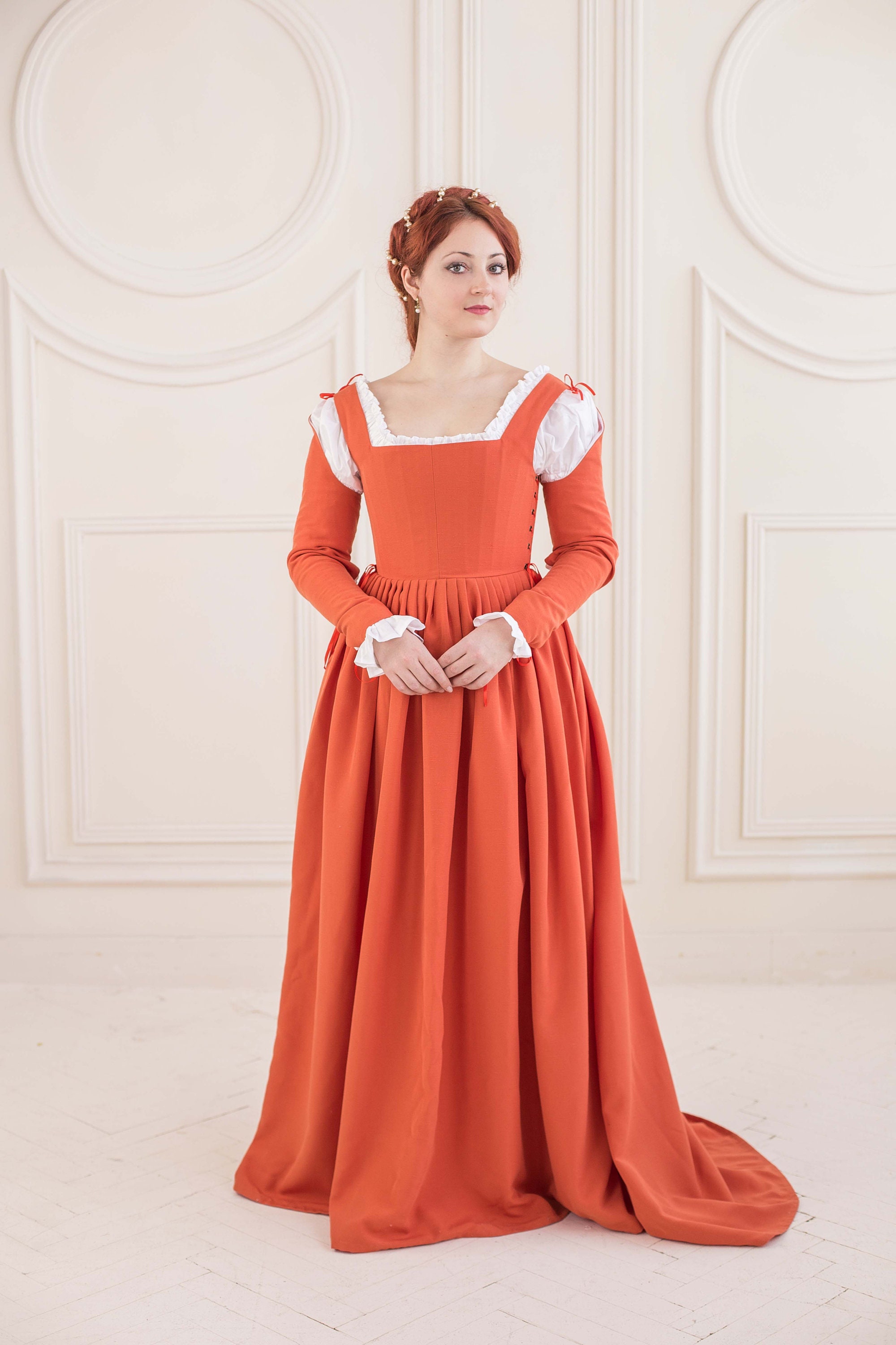 Renaissance Townswoman Dress 1490s Red Linen Gown | Etsy