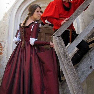 Renaissance Wedding Dress, 1490s La Belle Ferroniere Renaissance Dress ...