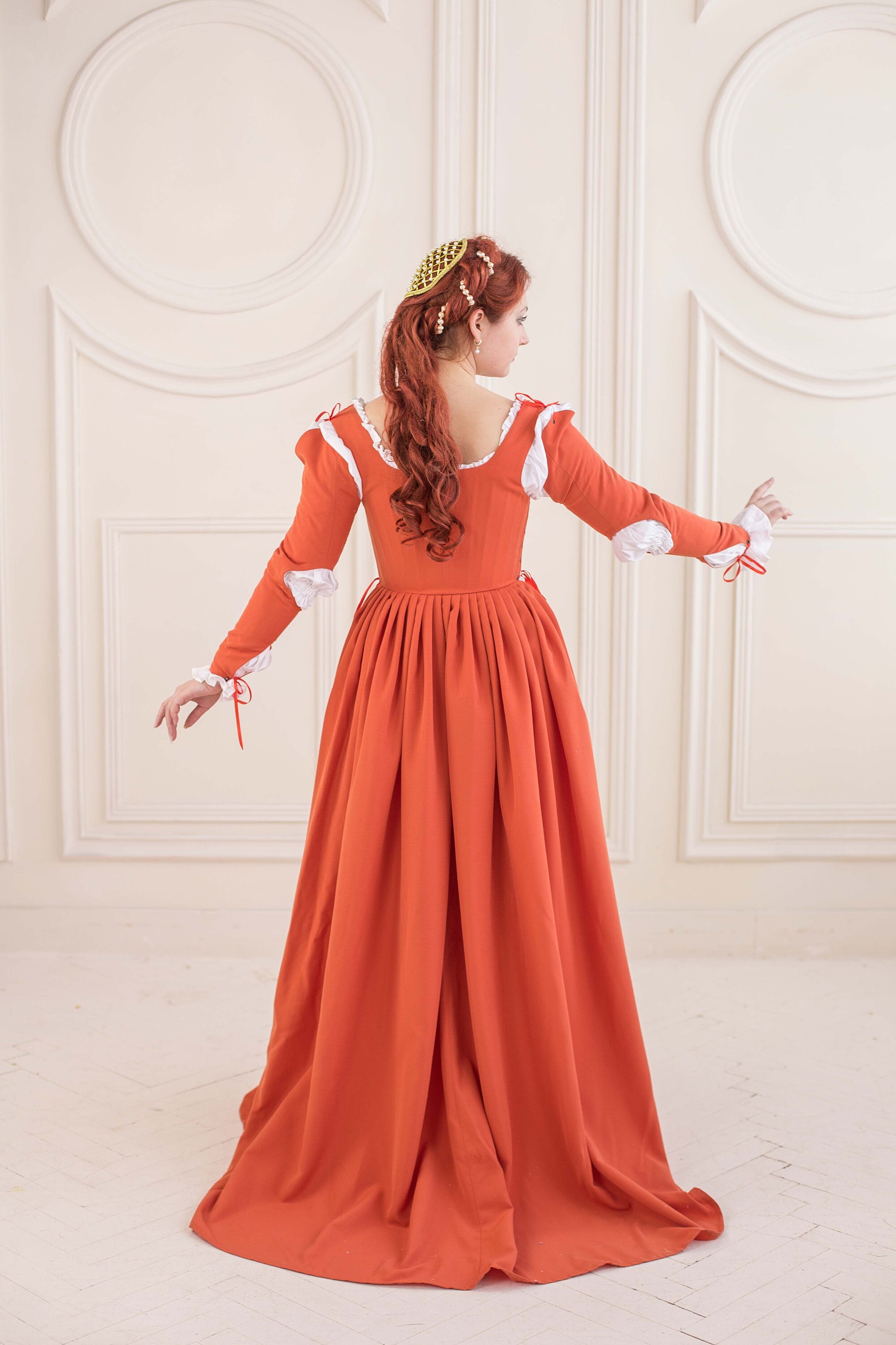 Renaissance Townswoman Dress 1490s Red Linen Gown | Etsy