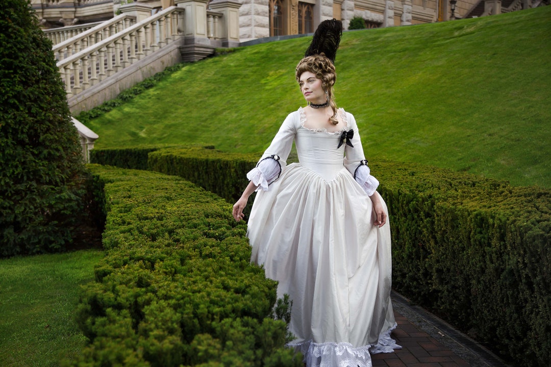 Grey and Black Rococo Dress, 18th Century Silver Gown, Georgian Wedding ...