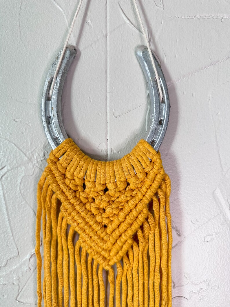 Horseshoe Macrame Wall Hanging - Etsy