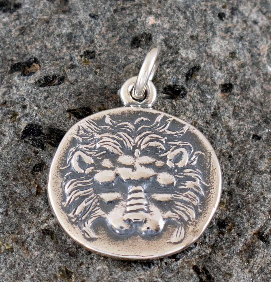 Samos Lion Silver Pendant Symbol of Hera Power Ionia - Etsy