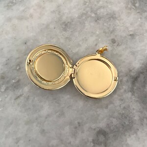 Cottagecore Vintage Coquette Locket Translucent Rose Round Locket Charm ...