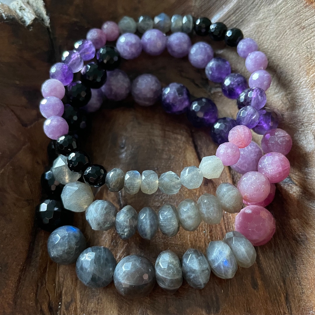 XOXO Bracelet Stack | Valentine’s Day | Onyx, Labradorite, Ruby ...