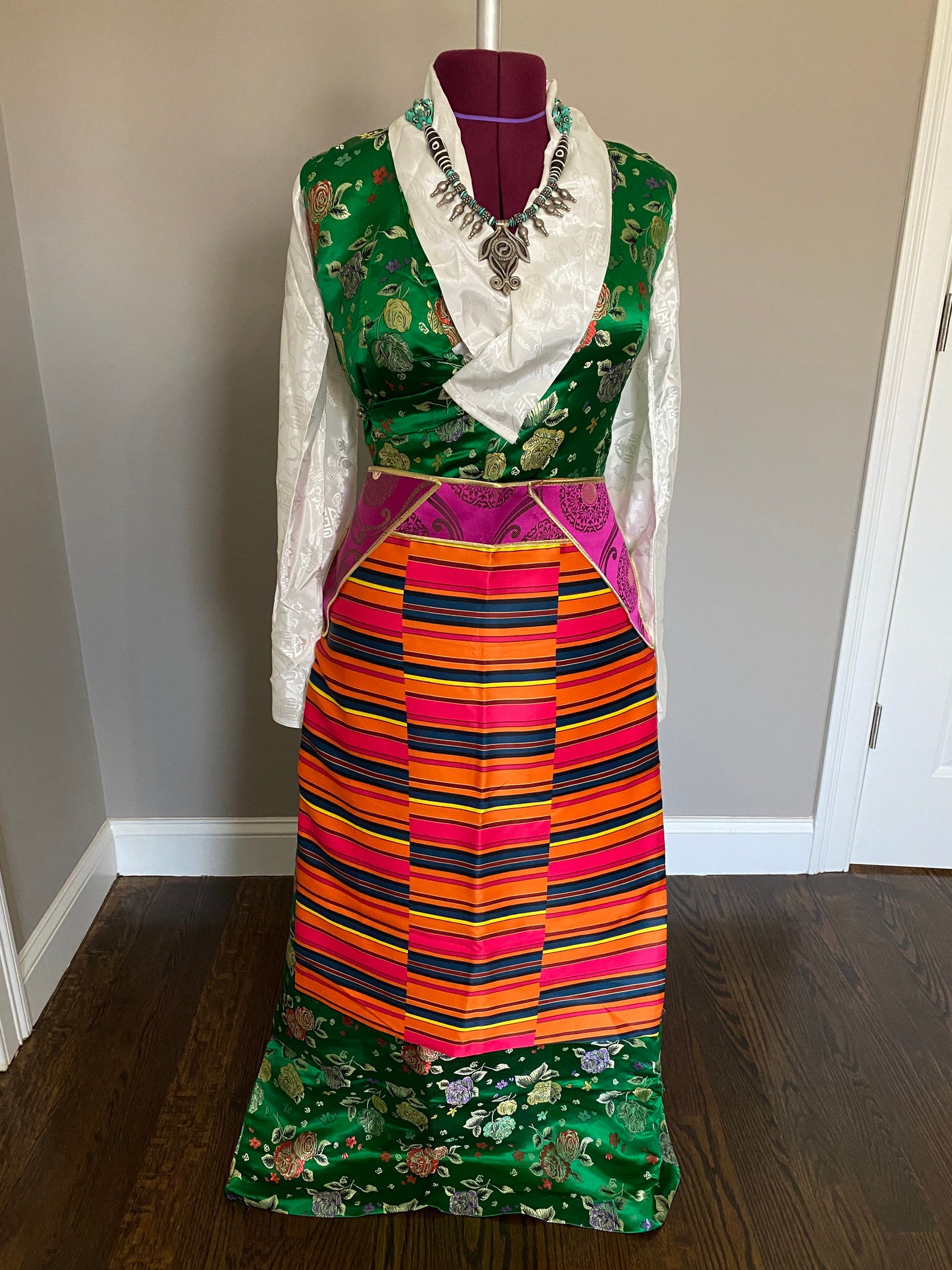 Silk and Brocade Tibetan Pangden / Apron for Chuba / Baku / Bakhu - Etsy