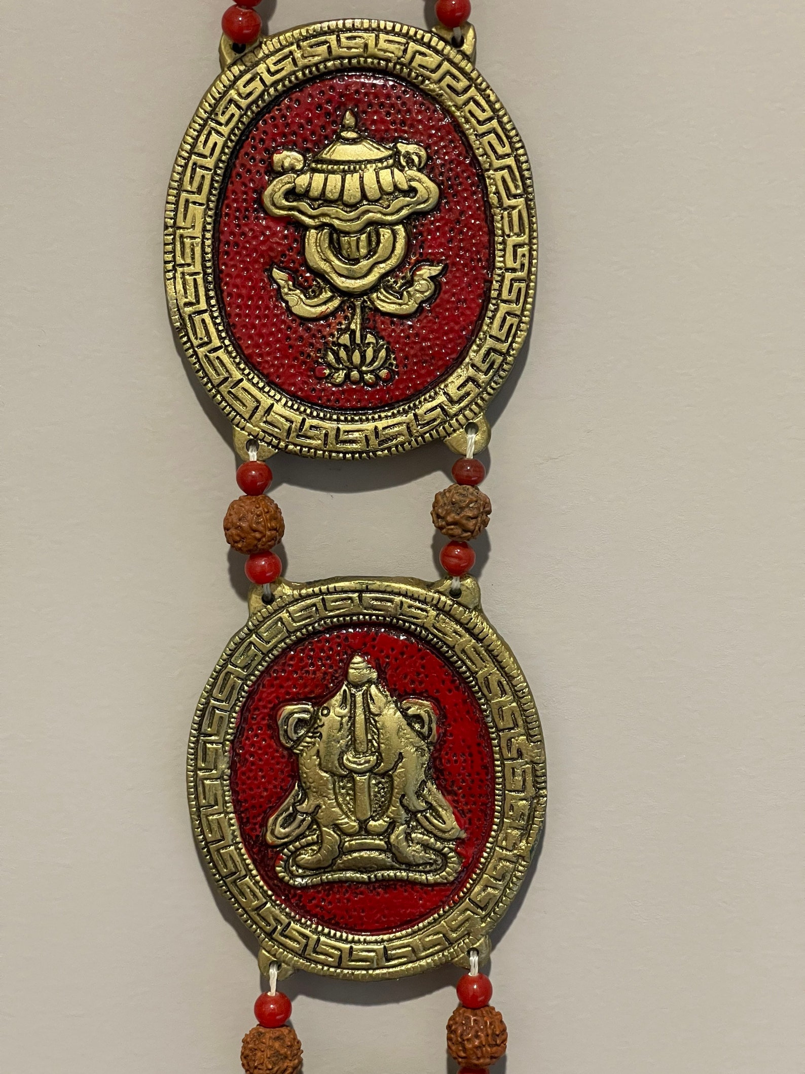 Metal Tibetan Eight Lucky Signs Wall Hanging in Red and Green With ...