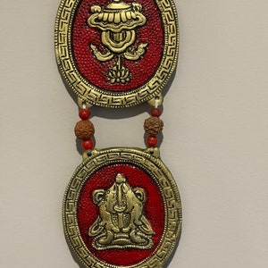 Metal Tibetan Eight Lucky Signs Wall Hanging in Red and Green With ...